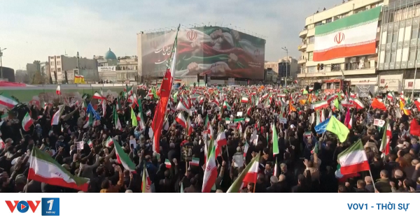 Mỹ kêu gọi công dân rời khỏi Iran ngay lập tức | VOV1.VOV.VN