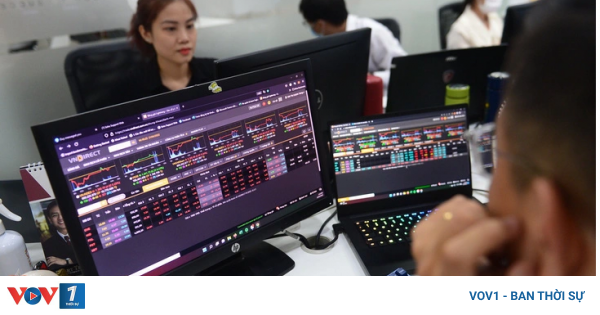 Sự đảo chiều của nhóm ngân hàng khiến VN-Index lao dốc (26/2/2024 ...